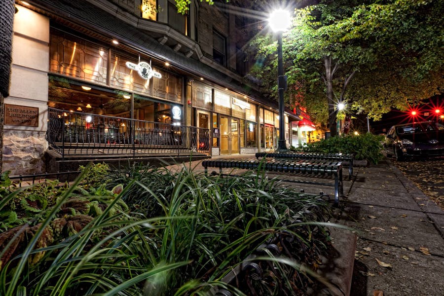 The Uptown Cafe | The Uptown Cafe